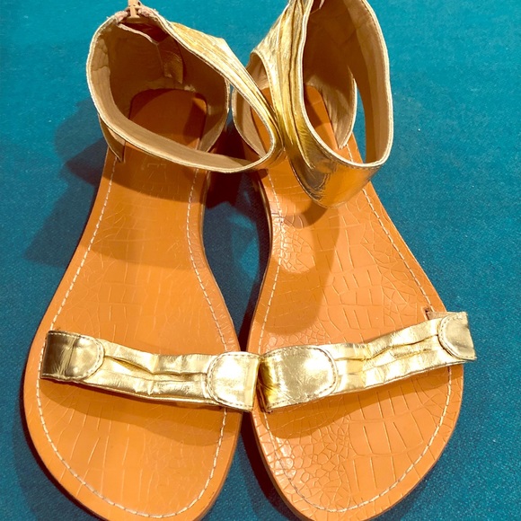 Rouge Helium | Shoes | Gold Rouge Sandals | Poshmark